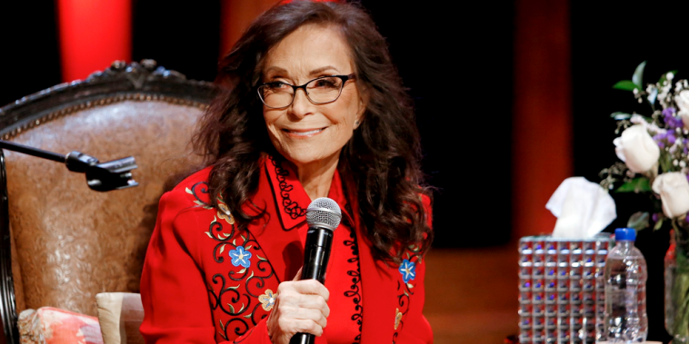 Lorrie Morgan's 6 Husbands, The Country Star Was Once Married to a Bus ...