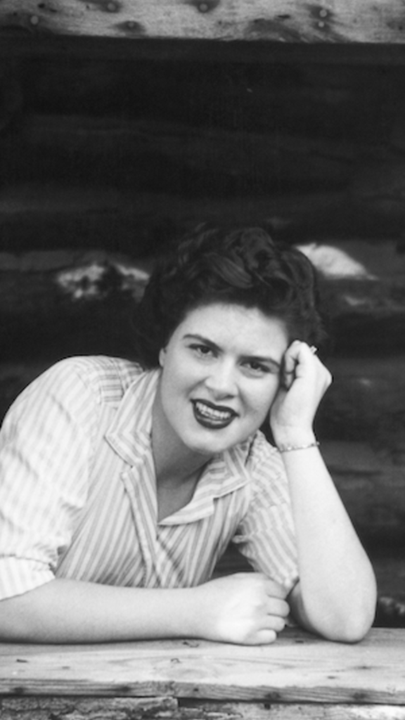 How Patsy Cline Made Loretta Lynn Fearless – Xpress Country
